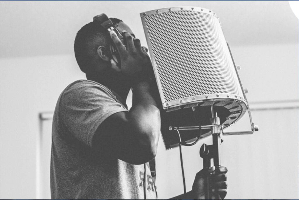 Voice Enhancer App for Singing, Recording or Online Games